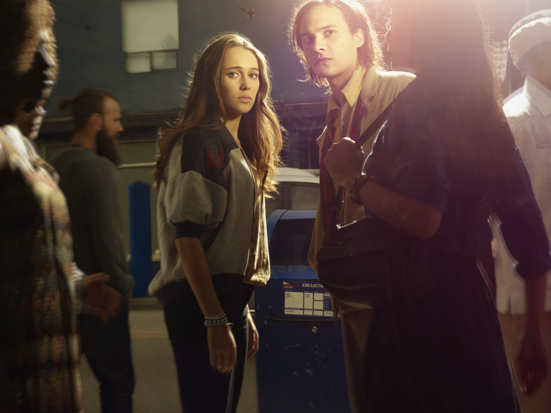Fear the Walking Dead Cast Photos & Character Bios | TV After Dark