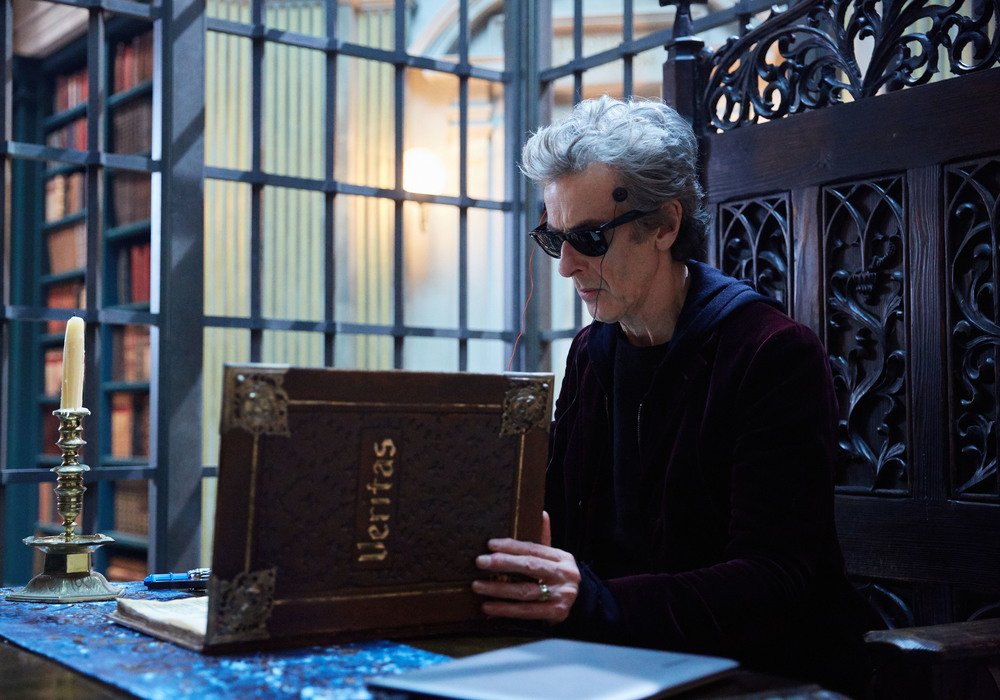 Doctor Who 10×06 “Extremis” Synopsis, Promotional Photos & Preview | TV ...
